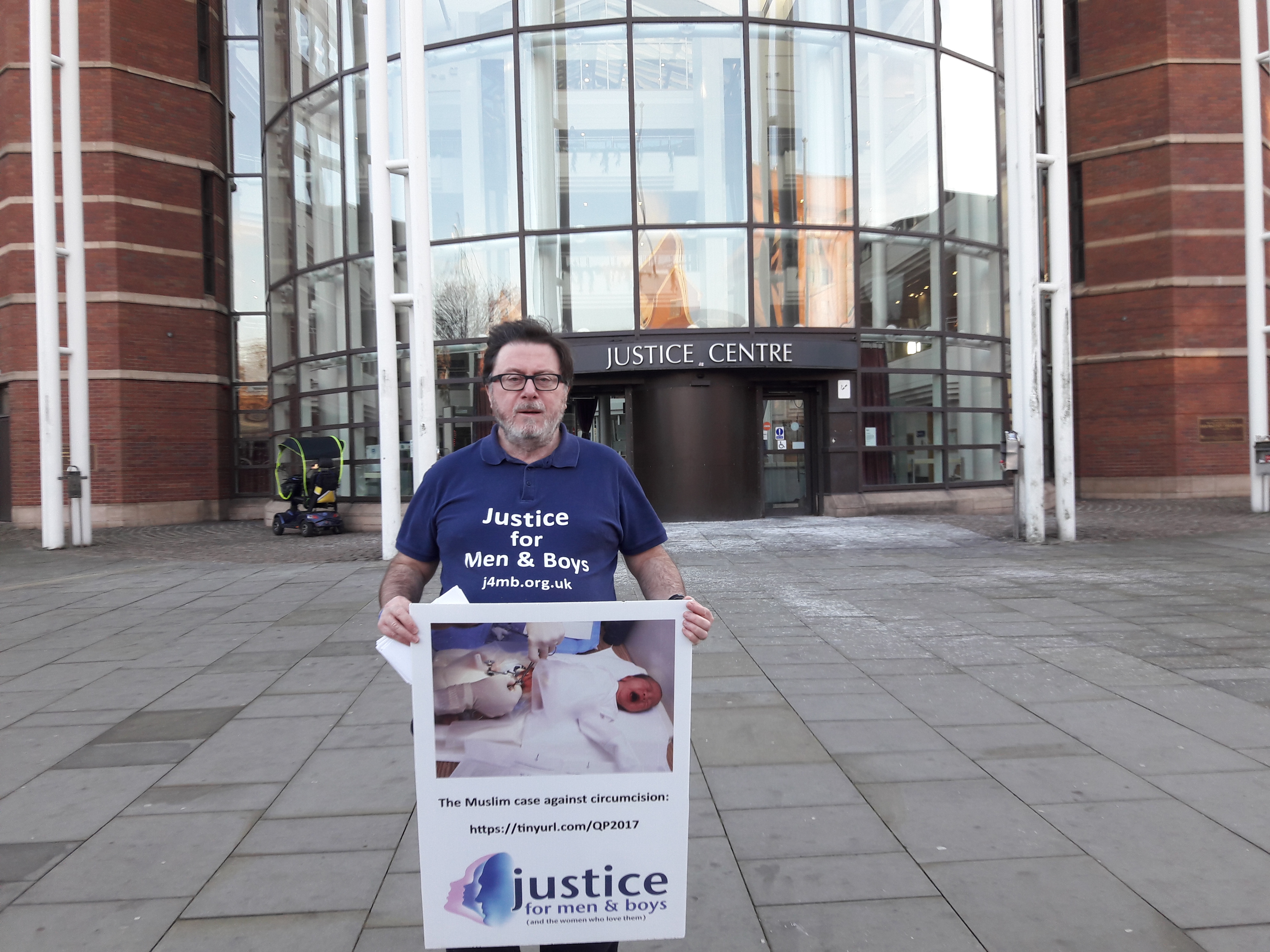 Mike Buchanan deposits papers for his private prosecution of Balvinder ...